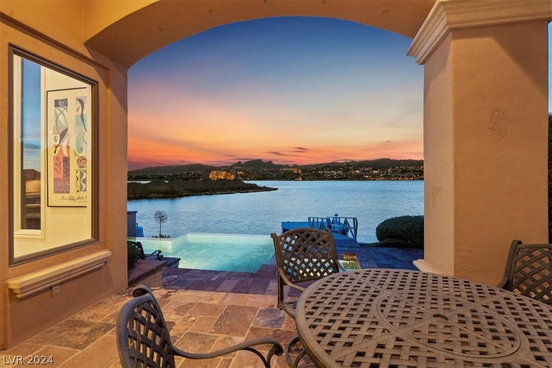 9 Via Mira Monte, Henderson, 89011